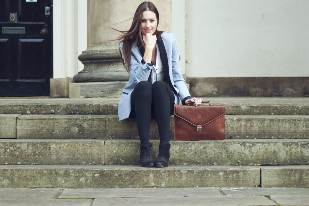 25 Women Work Fashion Ideas - Instaloverz