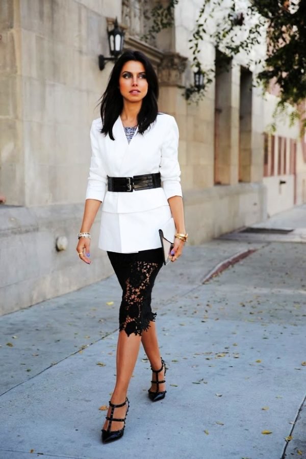 25 Women Lace Skirt Ideas To Wear And Look Stunning