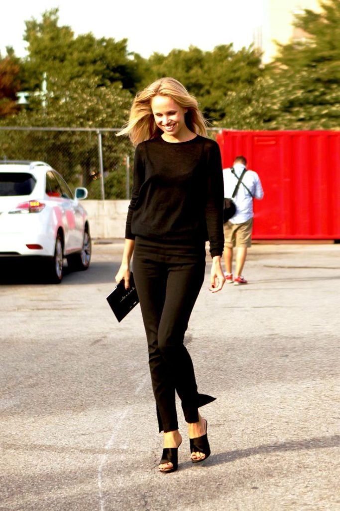 25 Stunning Long Sleeve Tops Ideas for Women - Instaloverz