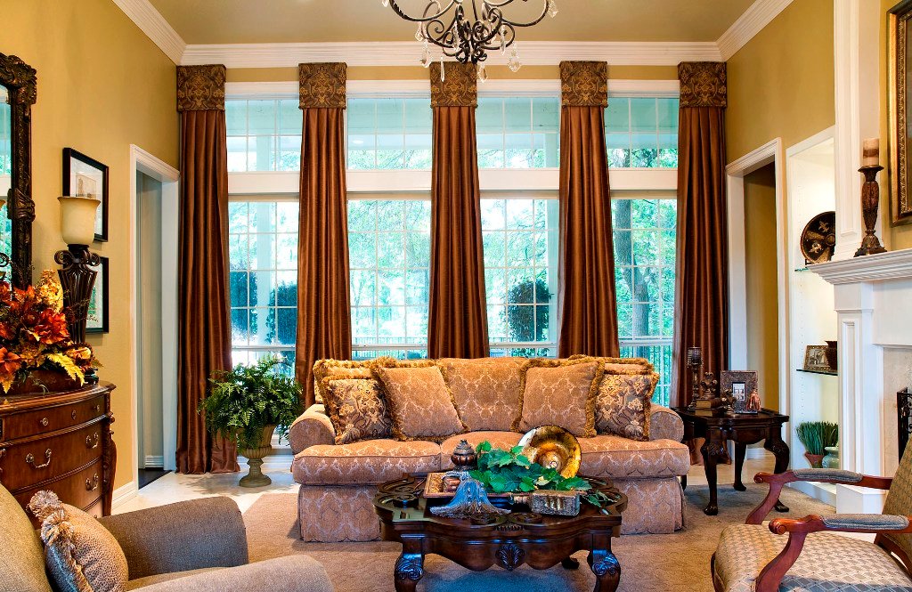 20 Interiors With Tall Windows Ideas - Instaloverz