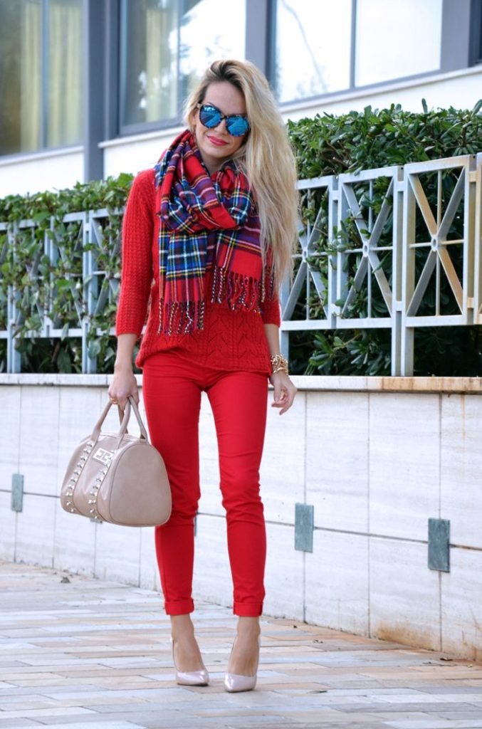 20 Wonderful Red Color Outfits For Women To Try - Instaloverz
