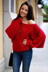 20 Wonderful Red Color Outfits For Women To Try - Instaloverz
