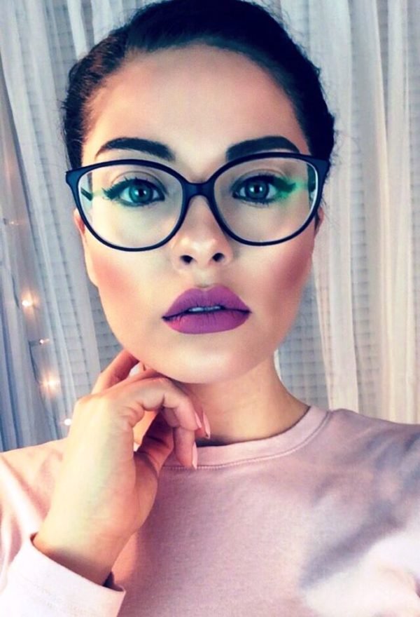 20 Cute Girls Wearing Glasses Ideas To Try - Instaloverz