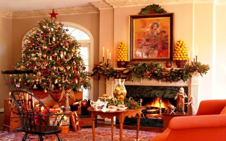 25 Stunning Christmas Fireplace Ideas To Try - Instaloverz