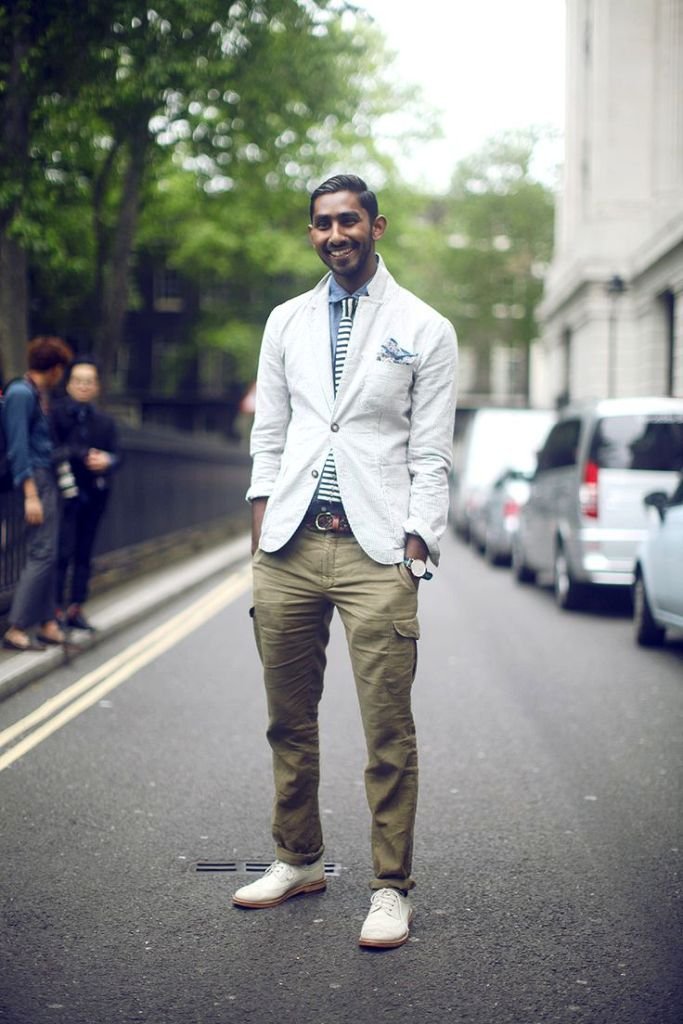 25 Amazing Cargo Pants Outfit Ideas For Men To Try This Year - Instaloverz