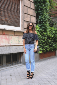 50 Stunning Off Shoulder Outfit Ideas For Women To Try - Instaloverz