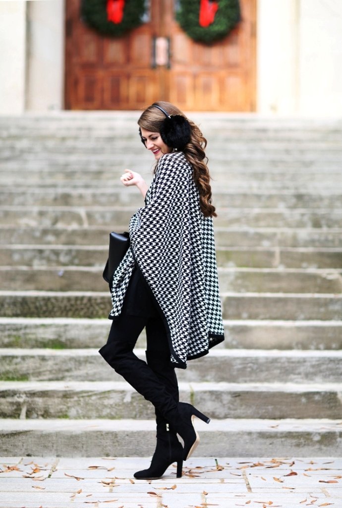 50 Sexy Cape Outfit Ideas For Women To Try This Year - Instaloverz