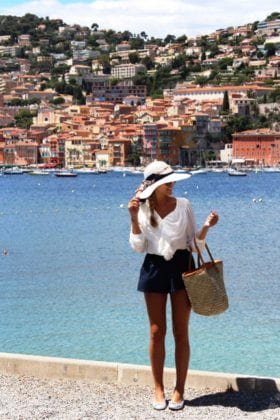 20 Stunning Travel Fashion Ideas For Women To Try - Instaloverz